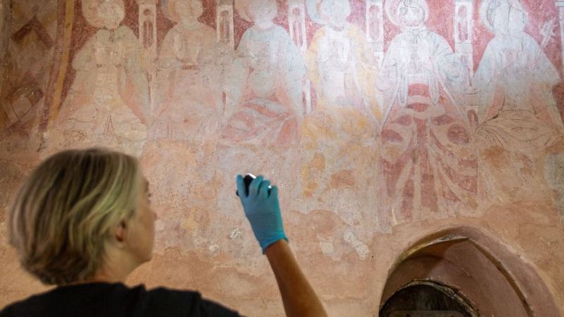 Historic England: 10 English archaeological finds of the decade - BBC News