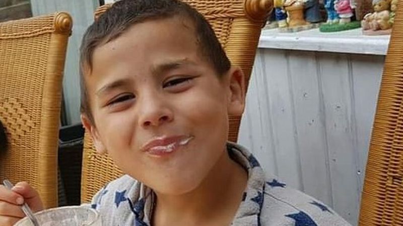 Alfie Steele: Mum and partner guilty of killing boy in bath - BBC News