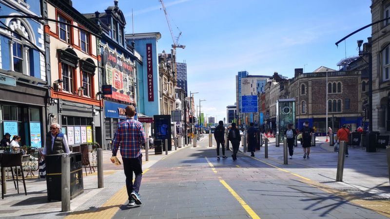 Cardiff: Plans for the tallest building in Wales approved - BBC News