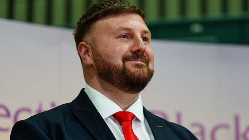 Lancashire: Labour make huge gains as Conservative vote crumbles - BBC News