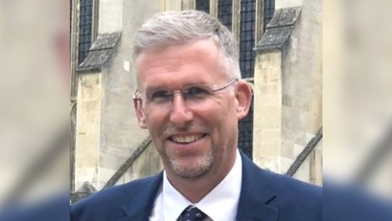 Simon Cole: Wife describes 'huge impact' of former chief constable - BBC News