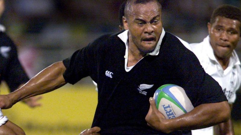 Jonah Lomu: rugby union's first superstar - BBC News