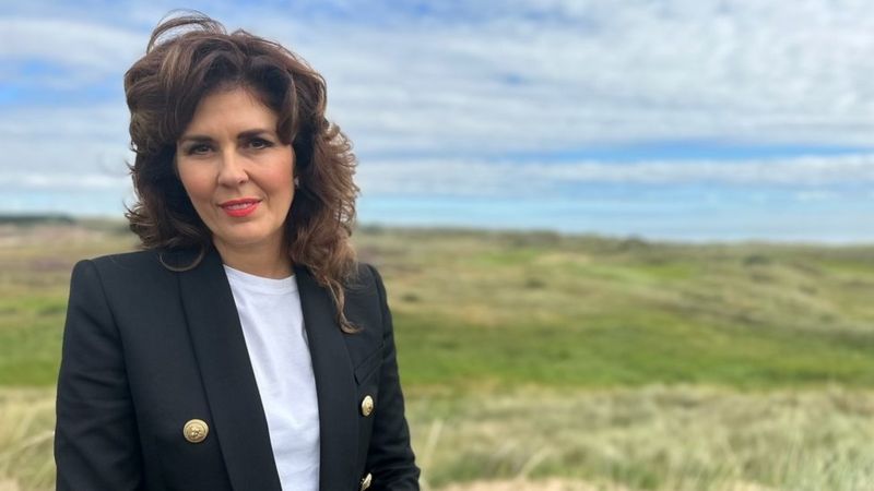 Trump legal drama 'not a distraction' for Scots golf tournament - BBC News