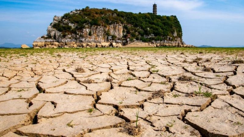 China: Northern city of Mohe reports coldest temperature - BBC News