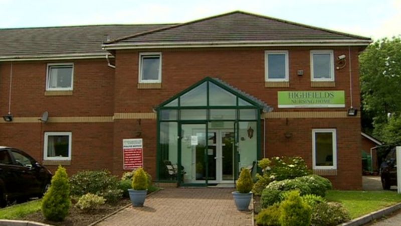 Welsh woman Trudy Jones killed in Tunisia terrorist attack - BBC News