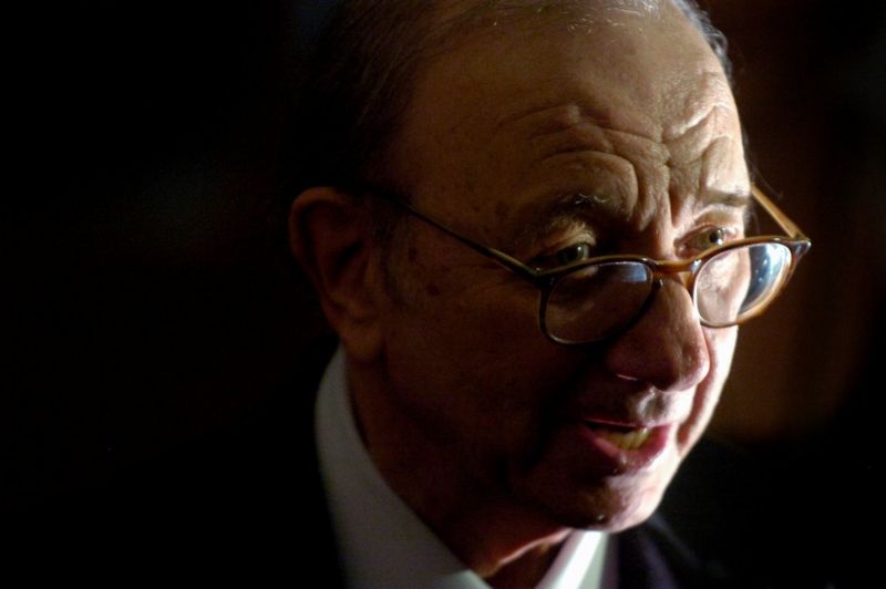 Neil Simon: Celebrated US playwright dies aged 91 - BBC News
