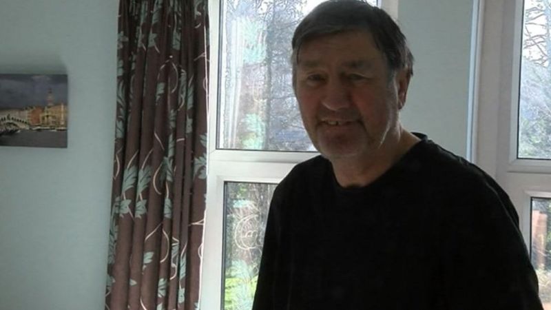 Former Leeds rugby league star John Atkinson dies - BBC News