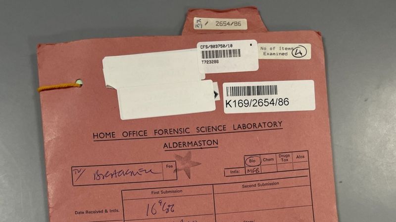 'I was kidnapped by paedophile Robert Frid when I was three' - BBC News