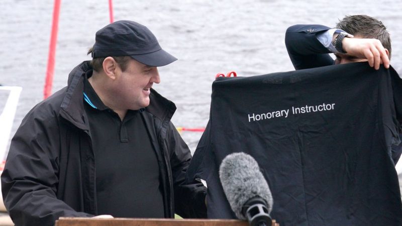 Peter Kay launches Wheelyboat for disabled people - BBC News