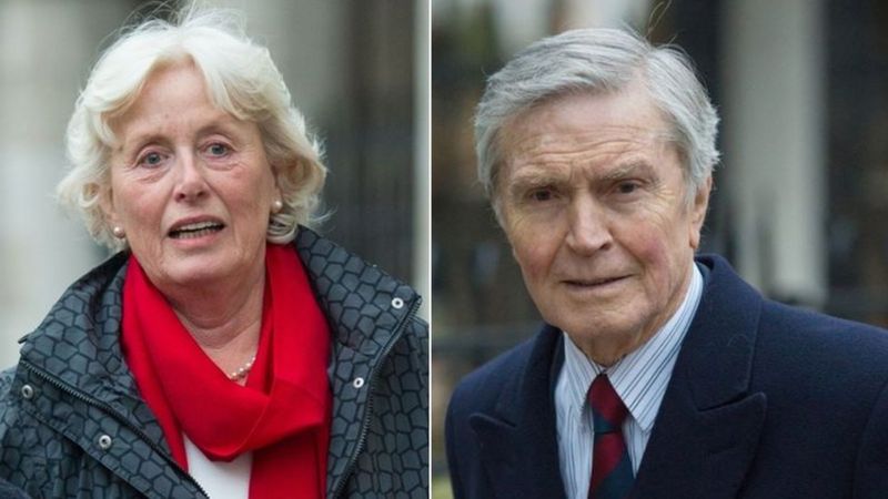 Divorce law: Reforms to end 'blame game' between couples - BBC News