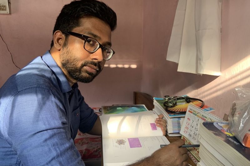 India's Covid doctors demand action after attacks - BBC News