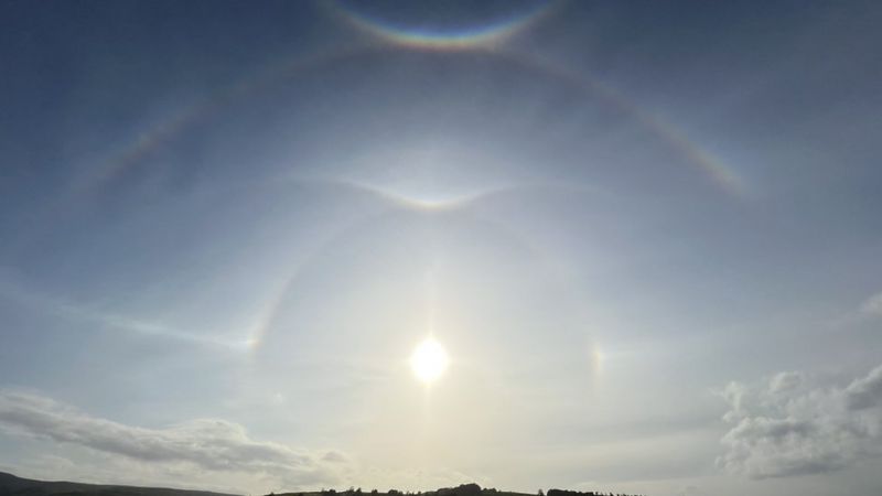 Sun halos, arcs and upside-down rainbows seen across England - BBC News
