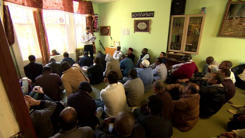Muslims in Northern Ireland united despite divisions across the world ...