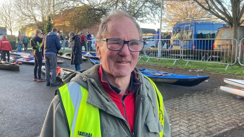 Devizes to Westminster non-stop canoe race celebrates 75th anniversary ...