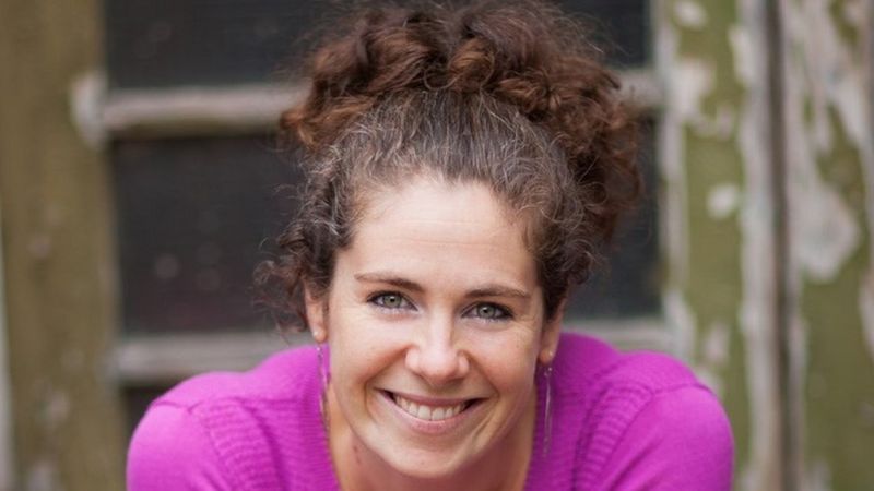 County lines: Girls under the radar in drug gangs - BBC News