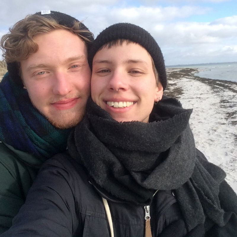 Ellie and Nele: From she to he - and back to she again - BBC News