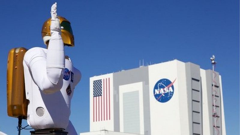 How to deal with a medical emergency on the Space Station - BBC News