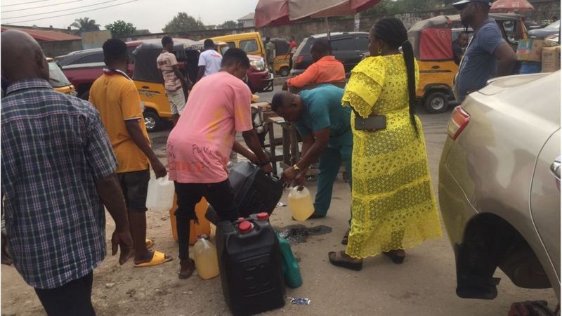 Fuel scarcity in Nigeria today: Petrol scarcity solution dey now? Here ...