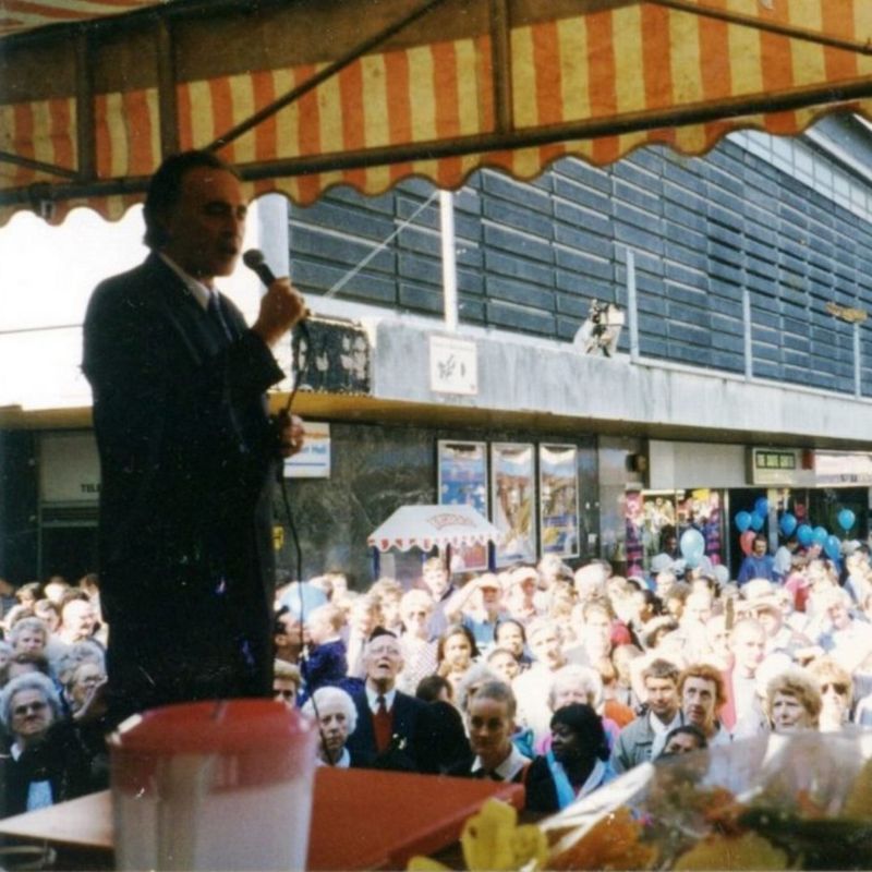 Billy Sutton: Birmingham street seller who took on Miami drug cartels ...