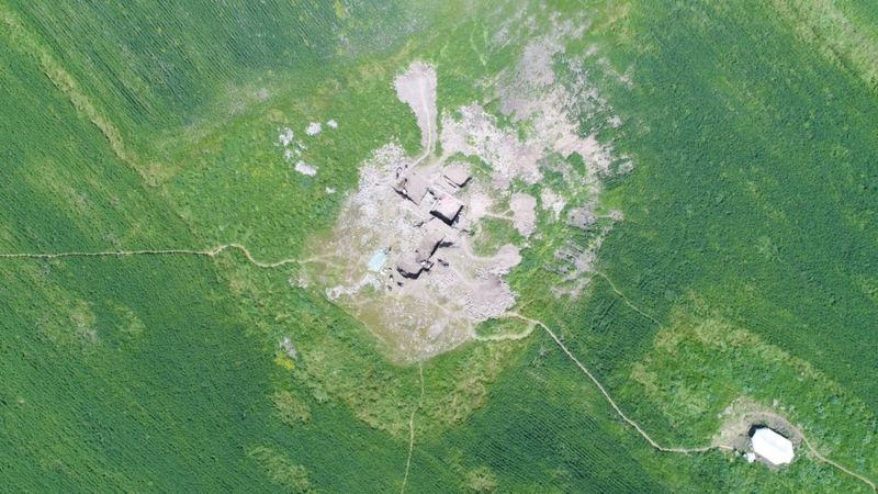 The archaeological treasures IS failed to destroy - BBC News