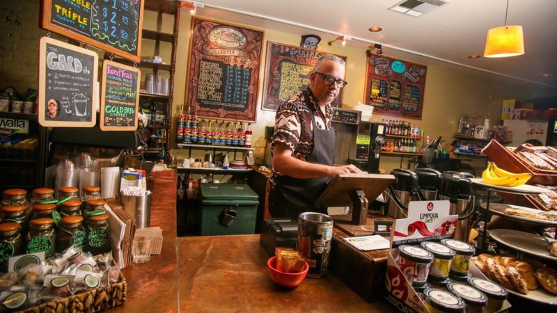 No laughing matter: The secrets behind comedy success - BBC News