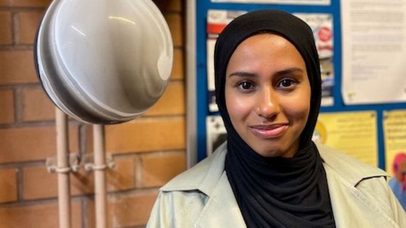 Bristol Somali group tackles mental health and cancer - BBC News