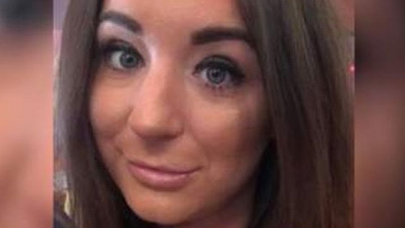 Man admits stabbing wife to death in Barnsley - BBC News