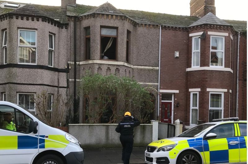 Barrow fire: Man, 91, dies in house blaze - BBC News