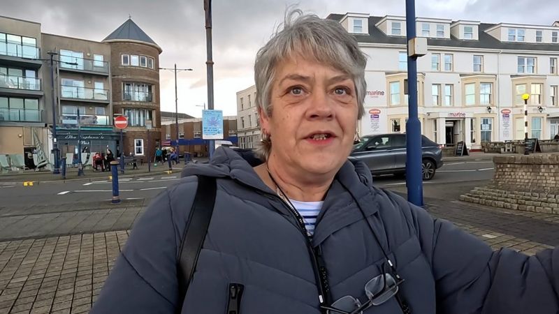 Bridgend bus station may face closure over budget cuts - BBC News
