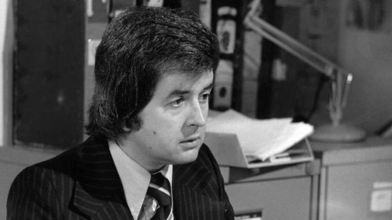 The Likely Lads actor Rodney Bewes dies - BBC News