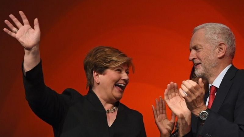 Labour conference: Members fill hall with Palestinian flags - BBC News
