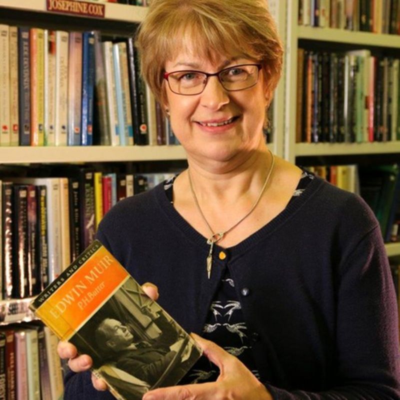 Book returned to Orkney Library 43 years overdue - BBC News