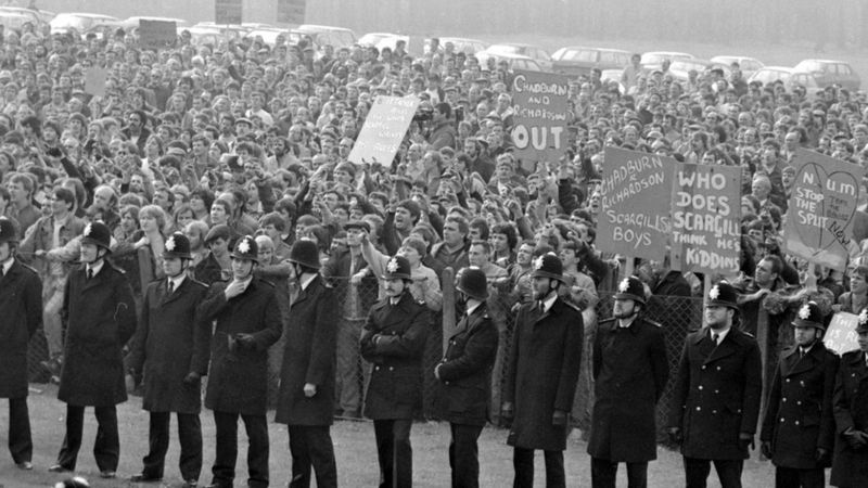 Miners' strike: The decades-old feud that still divides communities ...