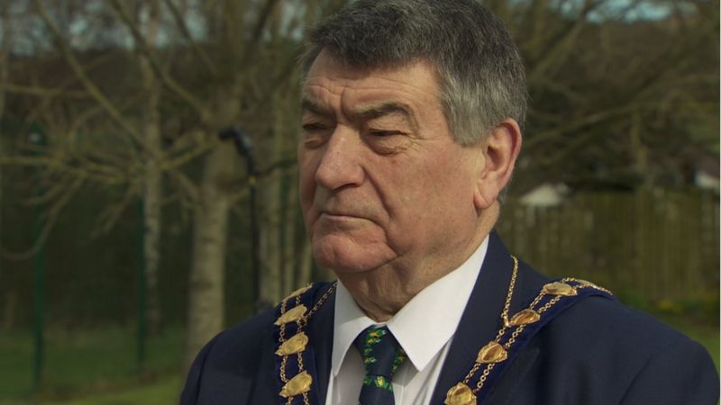 Witches of Islandmagee plaque unveiled 300 years after trial - BBC News