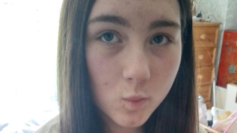 Katelan Coates: Missing Todmorden teenager found safe - BBC News