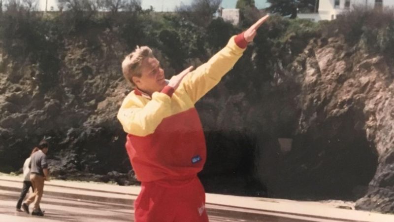 Karl Edwards: The 'bronzed Aussie' who knew life was for living - BBC News