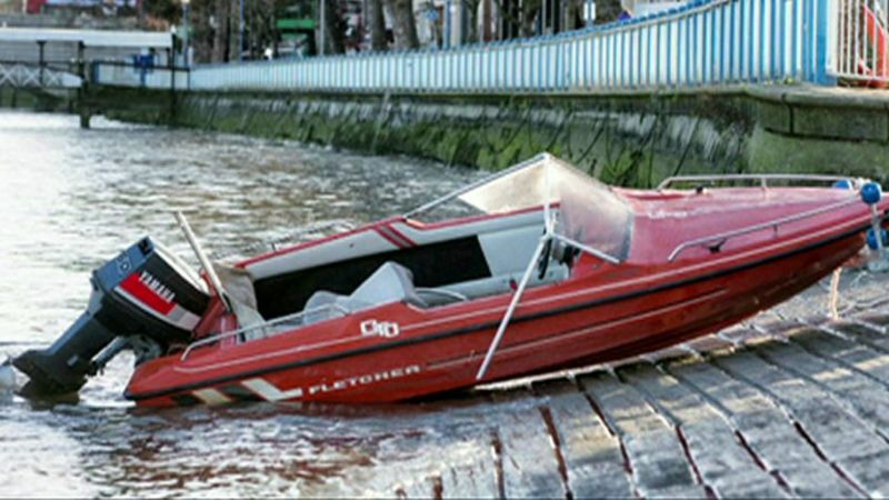 Charlotte Brown speedboat death: Jack Shepherd in court - BBC News