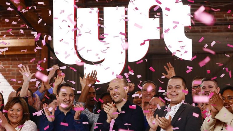 Lyft shares close 9% higher in market debut - BBC News