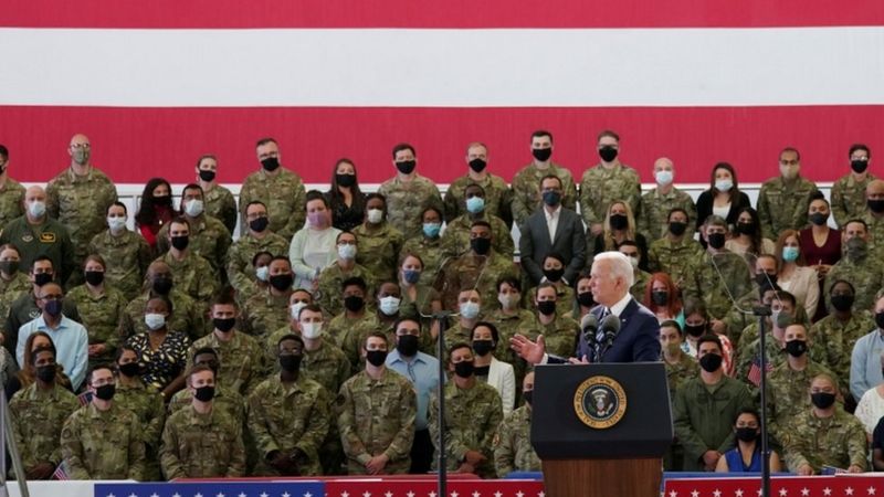 Joe Biden: US President addresses troops at RAF Mildenhall - BBC News