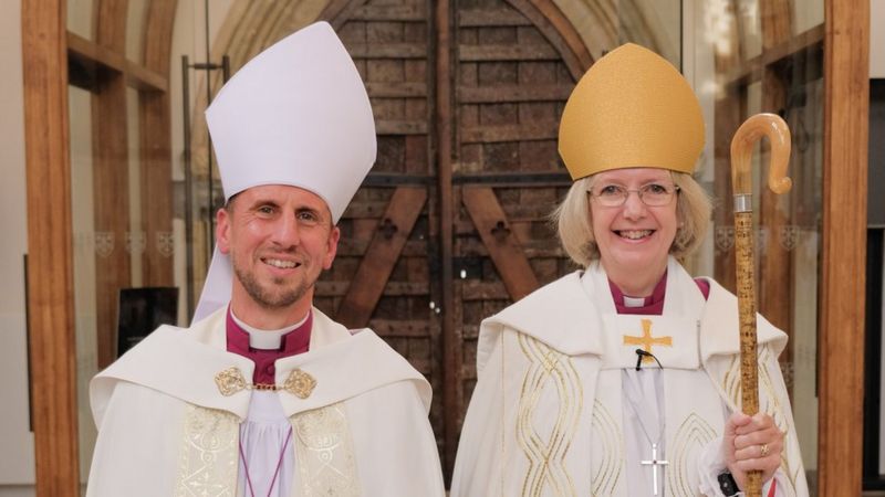 New Bishop of Plymouth officially welcomed to Devon - BBC News