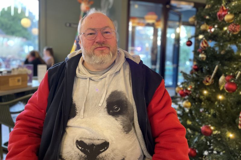 Edinburgh pandas spend last day in the spotlight - BBC News