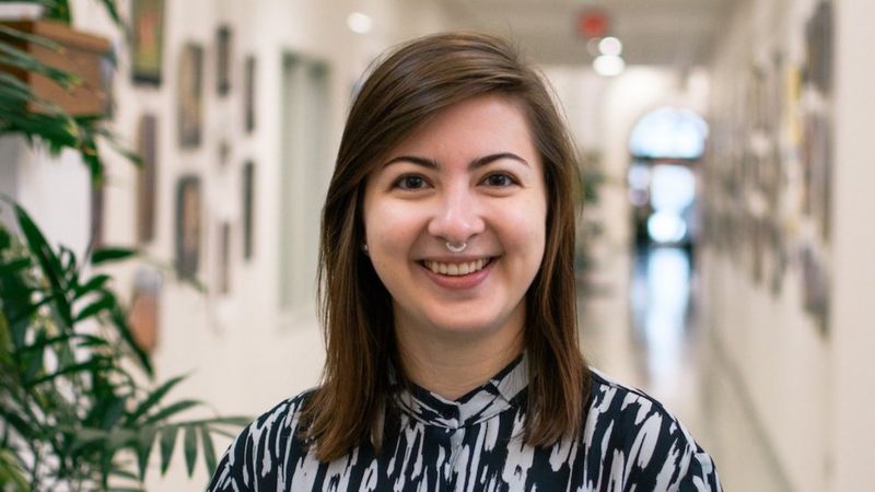 Dark web scammers exploit Covid-19 fear and doubt - BBC News