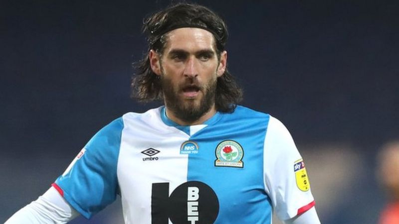 Ex-Premier League striker Danny Graham admits drink-drive crash - BBC News