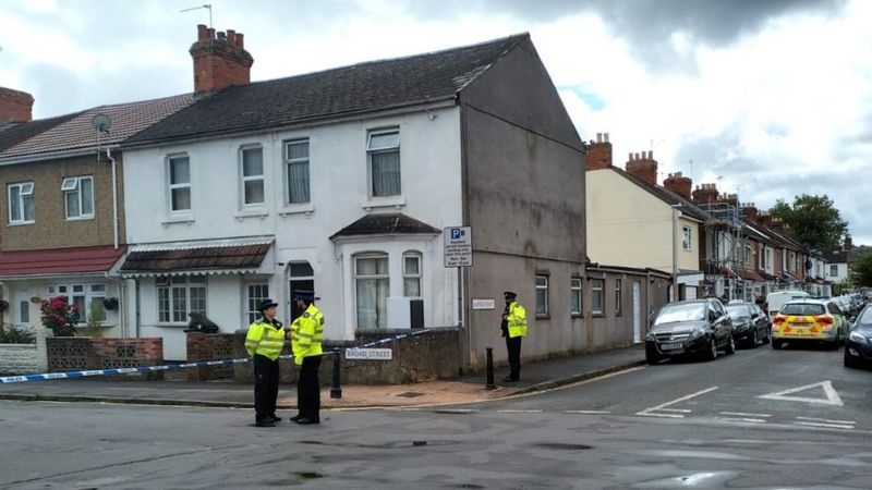 Swindon murder accused appears in court after stabbing - BBC News
