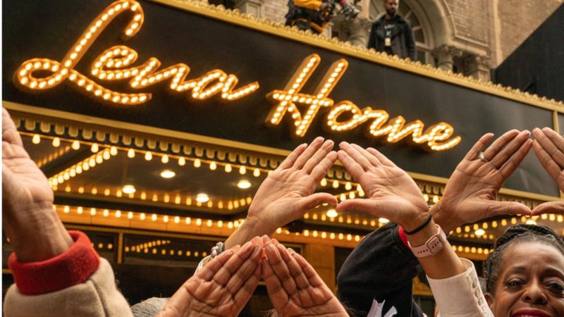 Lena Horne first black actress to have Broadway theatre named in her ...