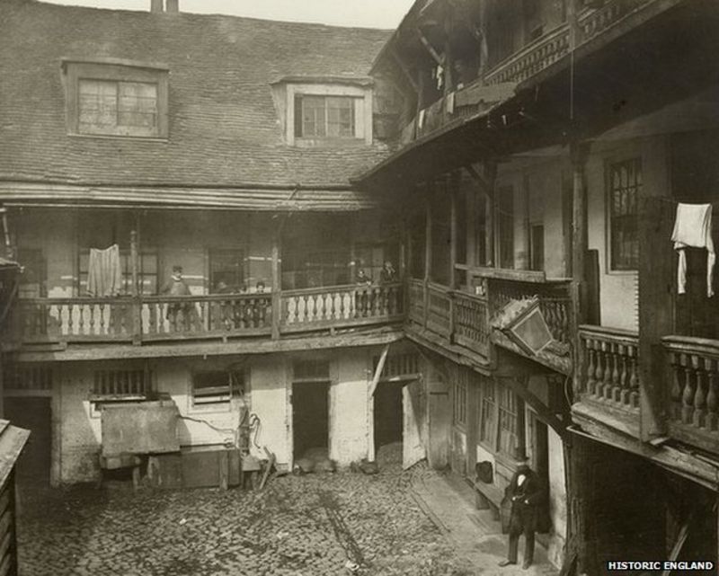 Historic images of England - BBC News