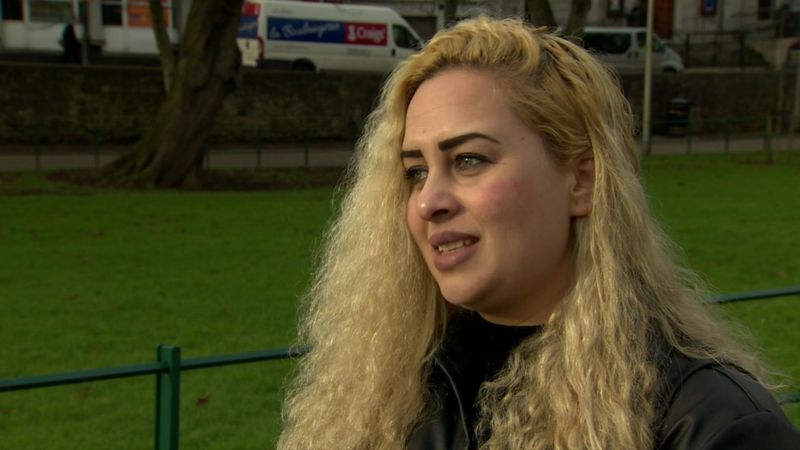 Roma families facing 'inhumane' challenges in Northern Ireland - BBC News