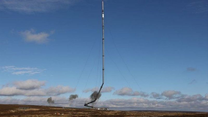 Bilsdale transmitter: New mast erected by end of year - operator - BBC News