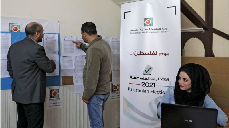 Palestinian election: Leaders face reckoning as rare vote looms - BBC News