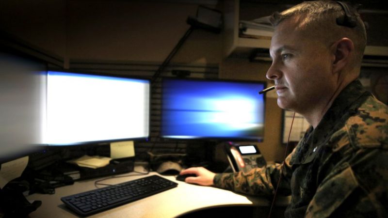 Inside a US military cyber team’s defence of Ukraine - BBC News